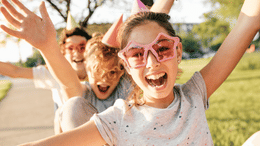 How To Make A Collage Of Your Fav Memories DIY
